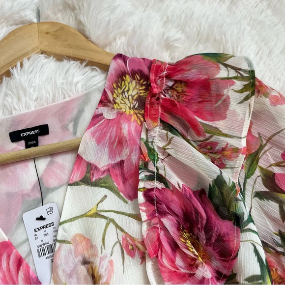 Express | Tops | Express Nwt Floral Ruffle Sheer Blouse Size Xs Pinks ...